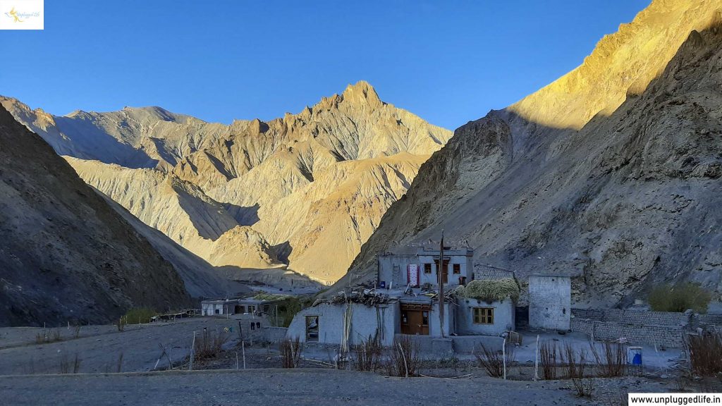 MARKHA VALLEY TREK 5286m in Ladakh - Unplugged Life