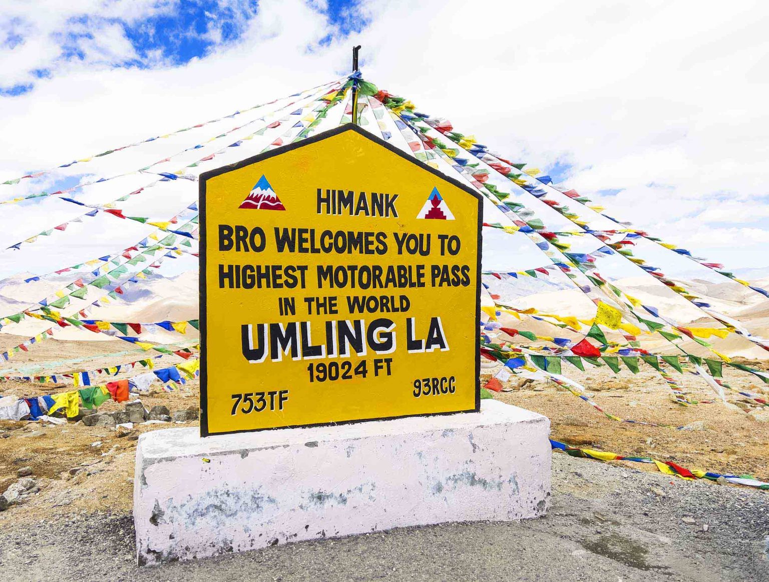 Complete Guide to Umling La for visiting in 2025-2026 - Unplugged Life